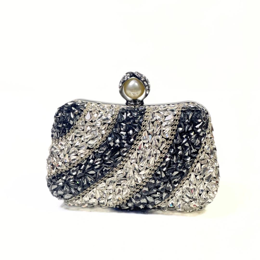 Gleam & Grace Clutch